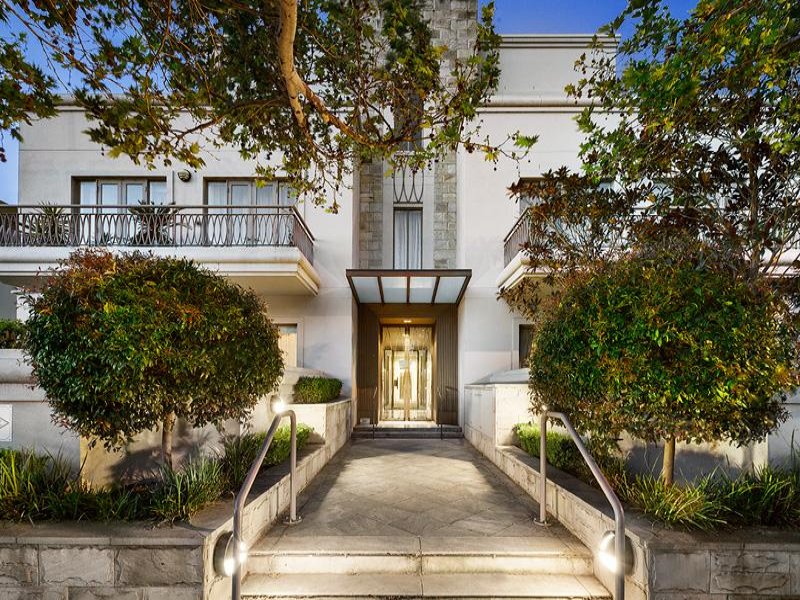 9/545 Toorak Road, Toorak, VIC 3142 - realestate.com.au