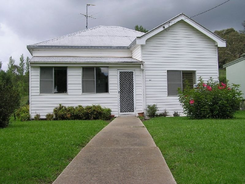 23 Walsh Street, Walcha, NSW 2354 - realestate.com.au