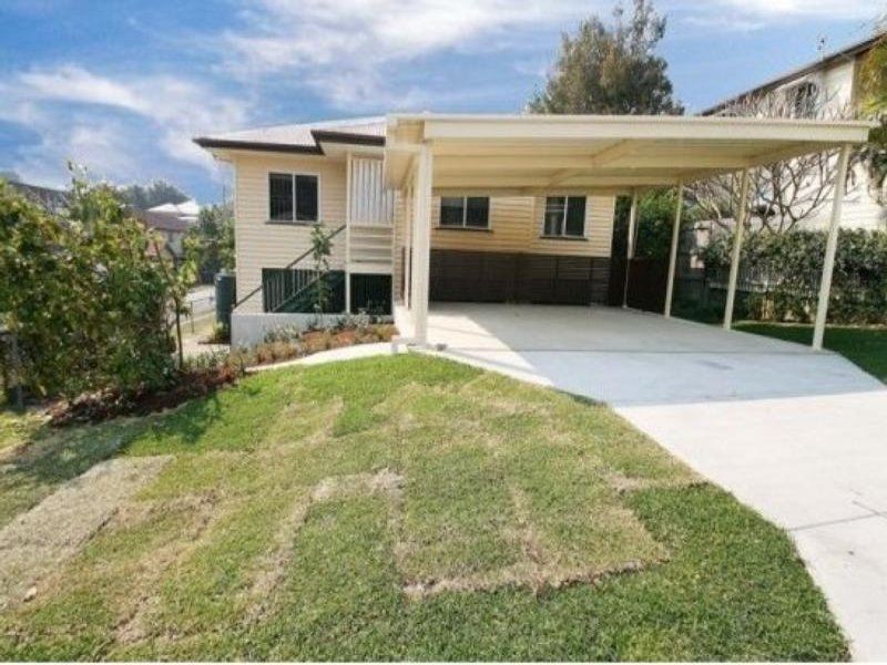 30 Broadmere Street, Annerley, Qld 4103 - Property Details