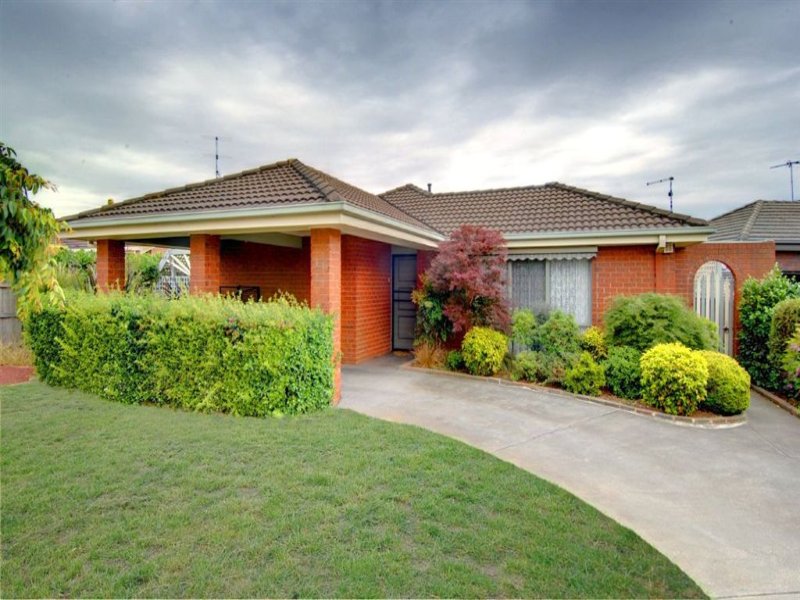 1 Redford Drive, Wendouree, Vic 3355 - Property Details