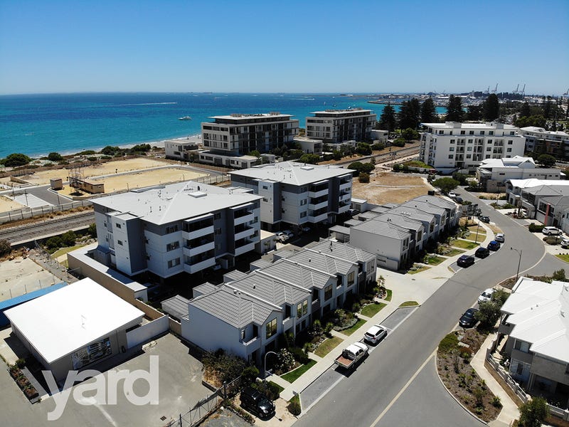 1/25 O'connor Close, North Coogee, WA 6163