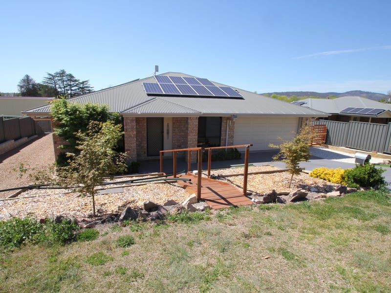 57 George Street, Tenterfield, NSW 2372 - realestate.com.au