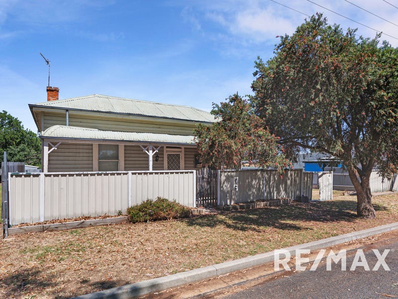 57 Junction, Junee, NSW 2663 - Property Details