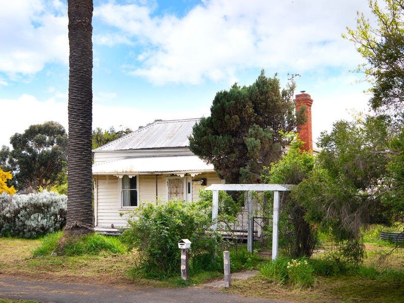 41 Victoria Street, Carisbrook, Vic 3464 - Property Details
