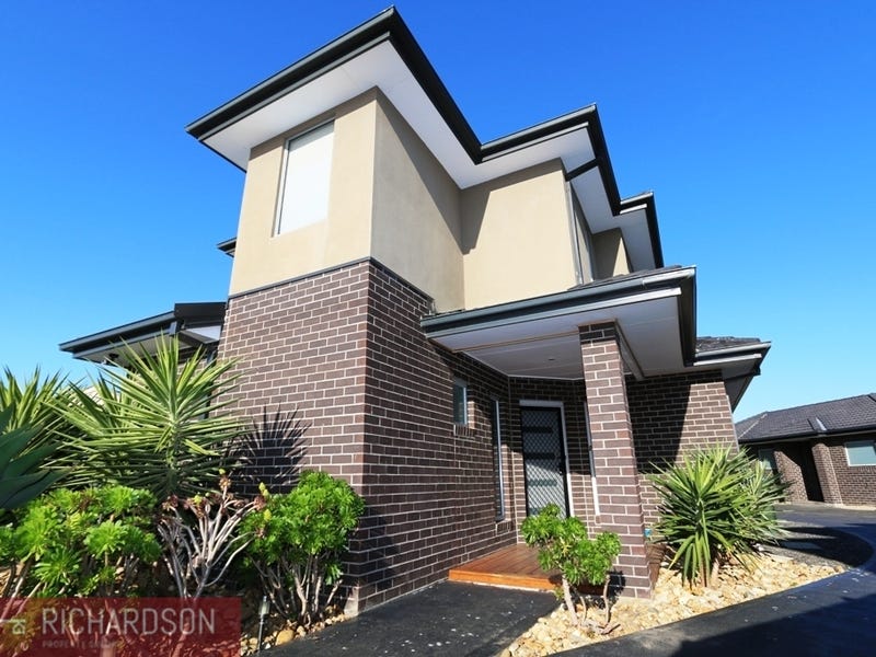1 19 Federal Drive Wyndham Vale VIC 3024 Realestate au 1-19-federal-drive-wyndham-vale-vic-3024-realestate-au