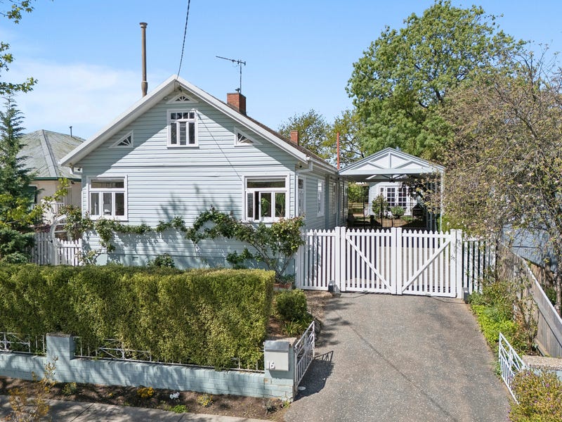 16 Callum Street, Queanbeyan, NSW 2620 - Property Details