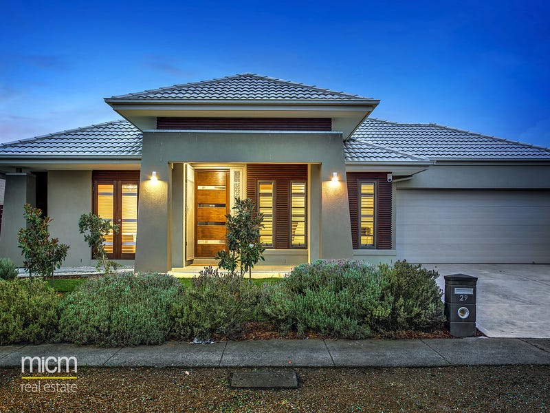 29 Yellowbox Drive, Point Cook, VIC 3030 - realestate.com.au