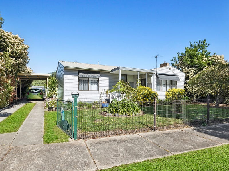 15 Smith Street, Ararat, Vic 3377 - Property Details