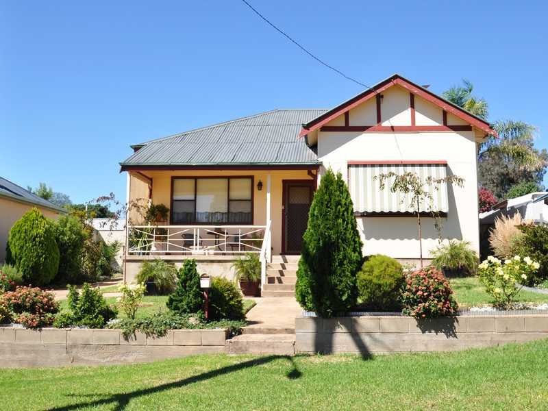 77 George Street, Junee, NSW 2663 - Property Details