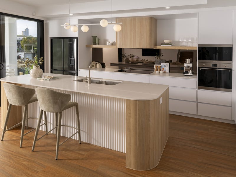 Houses for Sale in Mermaid Beach, QLD 4218 (+2 locations) Pg. 2 ...