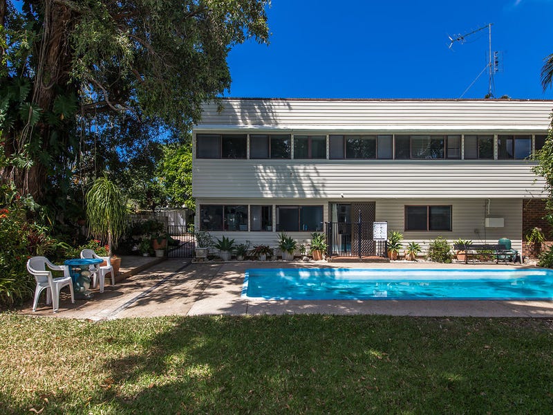 11 Allunga Court, Mooloolaba, Qld 4557 - Property Details