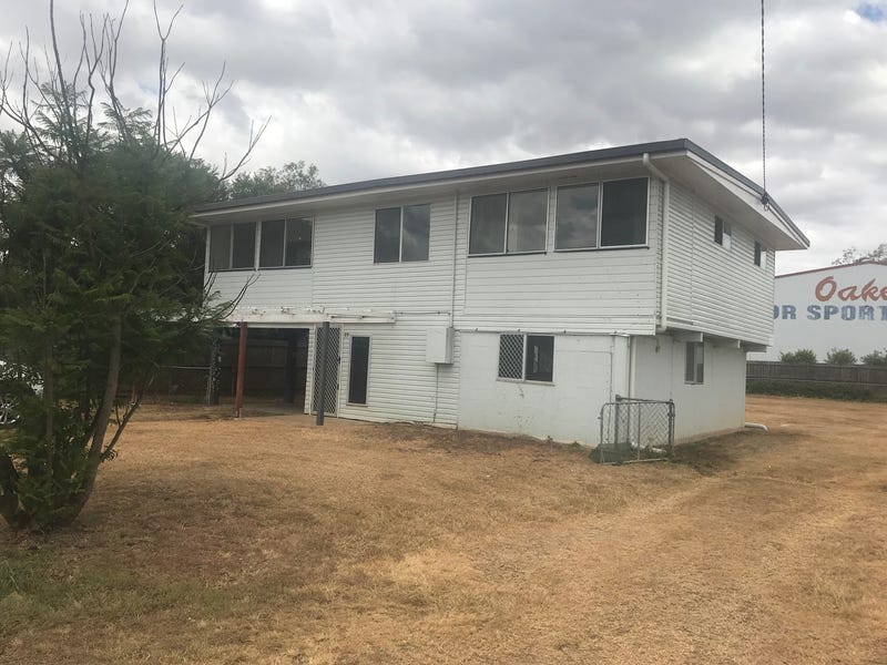 39 York Street, Oakey, Qld 4401 - Property Details