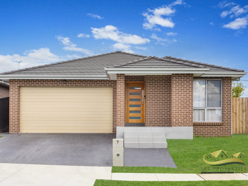 7 Glover Street, Claymore, NSW 2559 - realestate.com.au