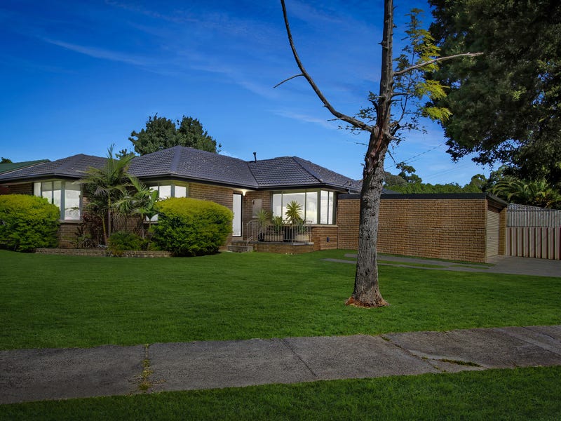 95 Sellick Drive, Croydon, VIC 3136 - realestate.com.au