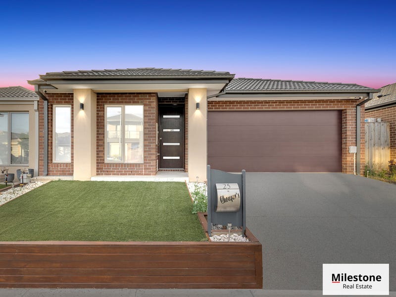 25 Barramunga Street, Tarneit, Vic 3029 - Property Details