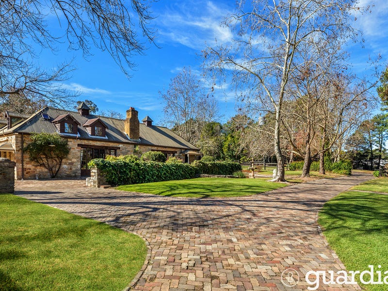 6 Hunt Avenue, Dural, NSW 2158 - Property Details