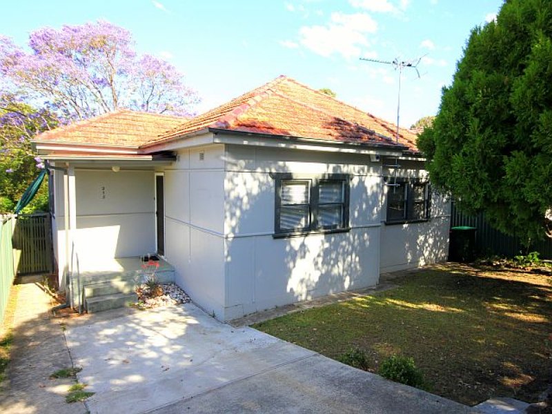 215 William Street, Yagoona, NSW 2199 - Property Details