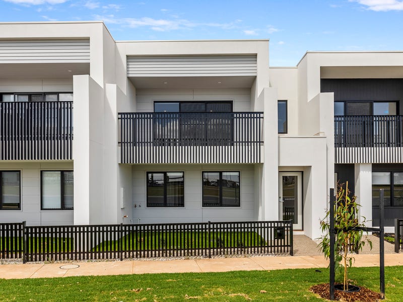11 Billop Walk, Werribee, VIC 3030 - realestate.com.au