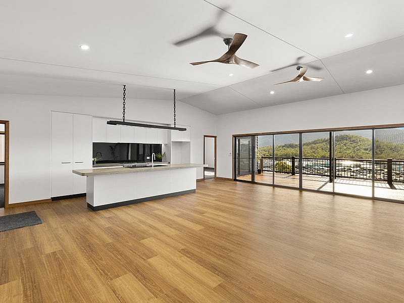 14 Whitehaven Cres, Cannonvale, QLD 4802 - realestate.com.au