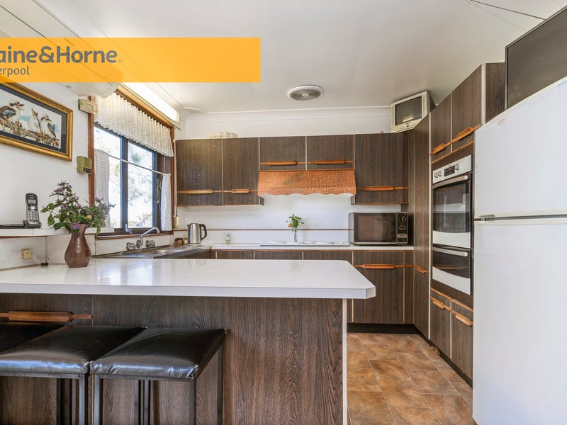 11 Buckland Road, Casula, NSW 2170 - realestate.com.au