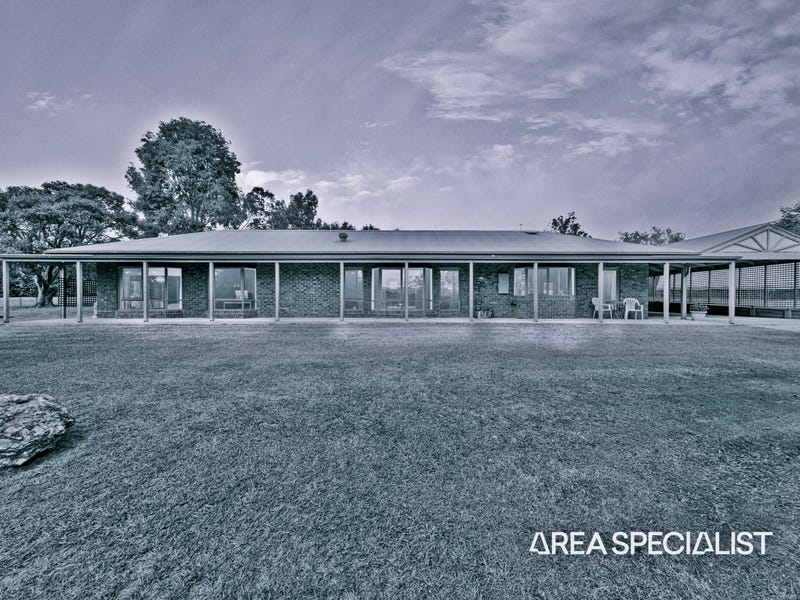 14 Fairway Drive, Drouin, VIC 3818 - realestate.com.au