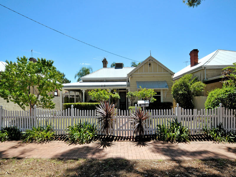 70 Swan Street, Guildford, WA 6055 - Property Details