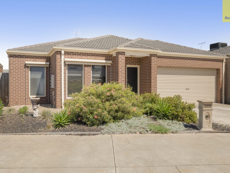 3/36 Somerton Court, Darley, Vic 3340 - Property Details