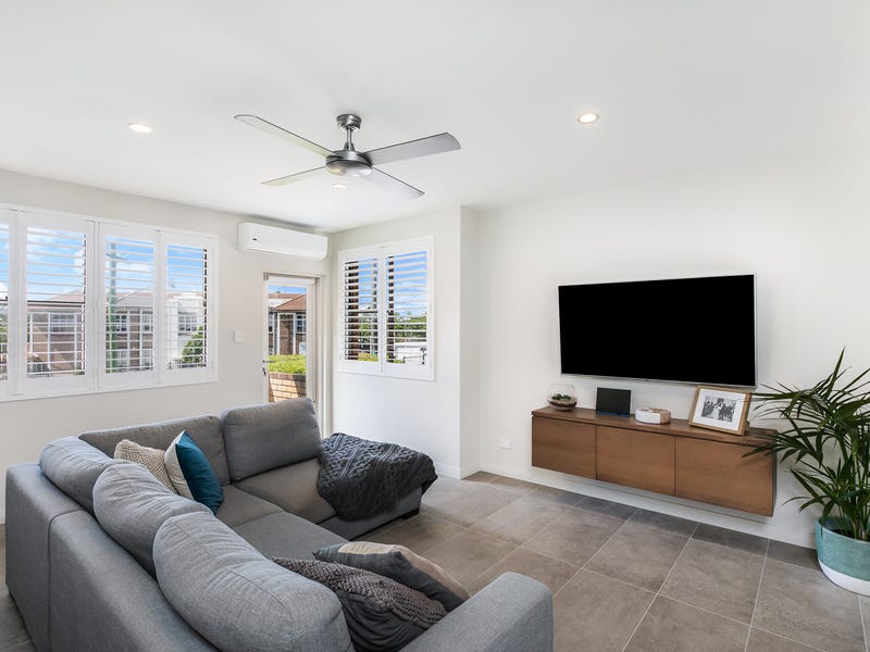 2/21 Burraneer Bay Road, Cronulla, NSW 2230 - Property Details
