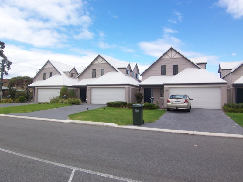 12 Midvale Place, Midvale, WA 6056 - realestate.com.au