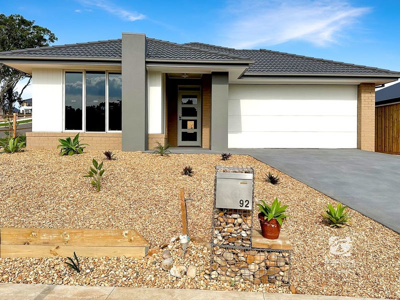 92 Laurina Way, Lucknow, VIC 3875 - realestate.com.au