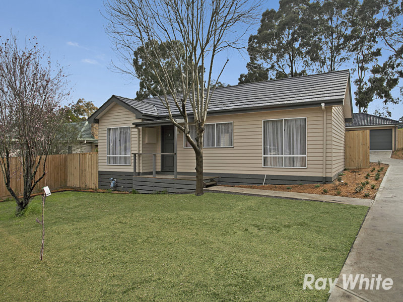 1/4 Wiltshire Avenue, Bayswater, Vic 3153 - Property Details