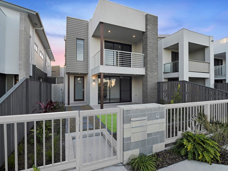 4 Sunny Lane, Birtinya, Qld 4575 - Property Details