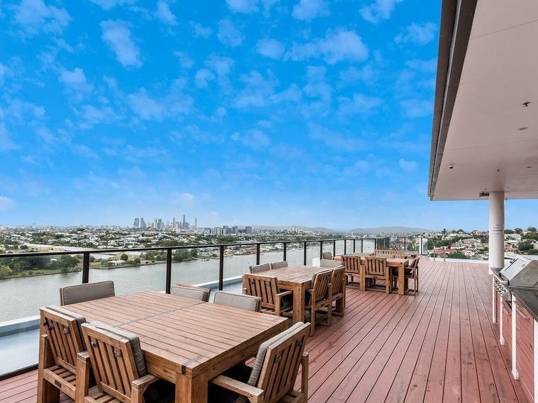 20001/37D Harbour Road, Hamilton, QLD 4007 - realestate.com.au