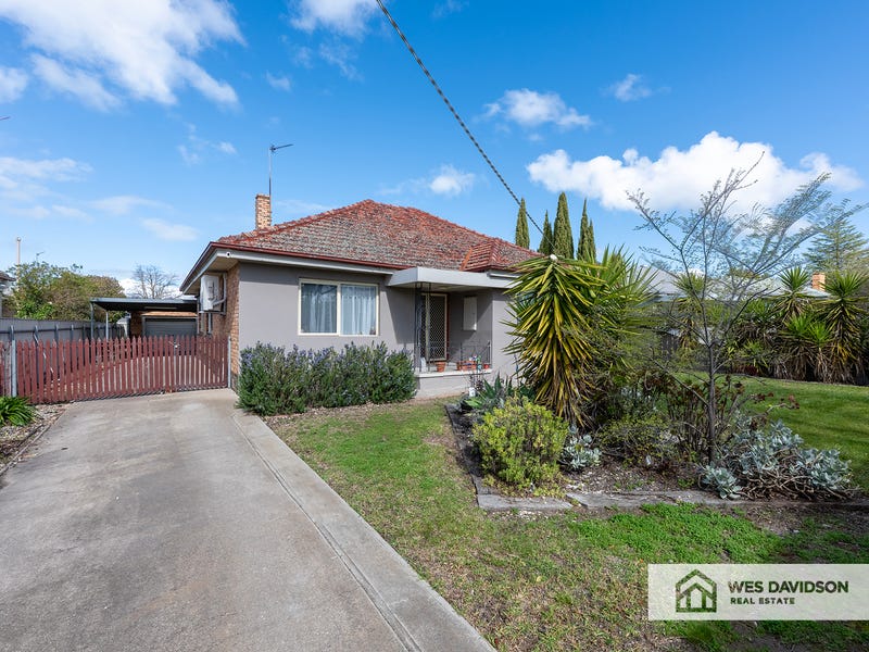 32 Dooen Road, Horsham, Vic 3400 - Property Details