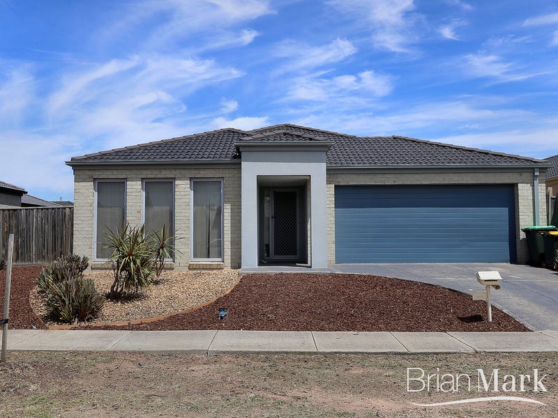 33 Hydrangea Drive, Point Cook, VIC 3030 - realestate.com.au