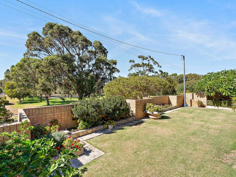 1/43 Dover Road, Scarborough, WA 6019 - Property Details