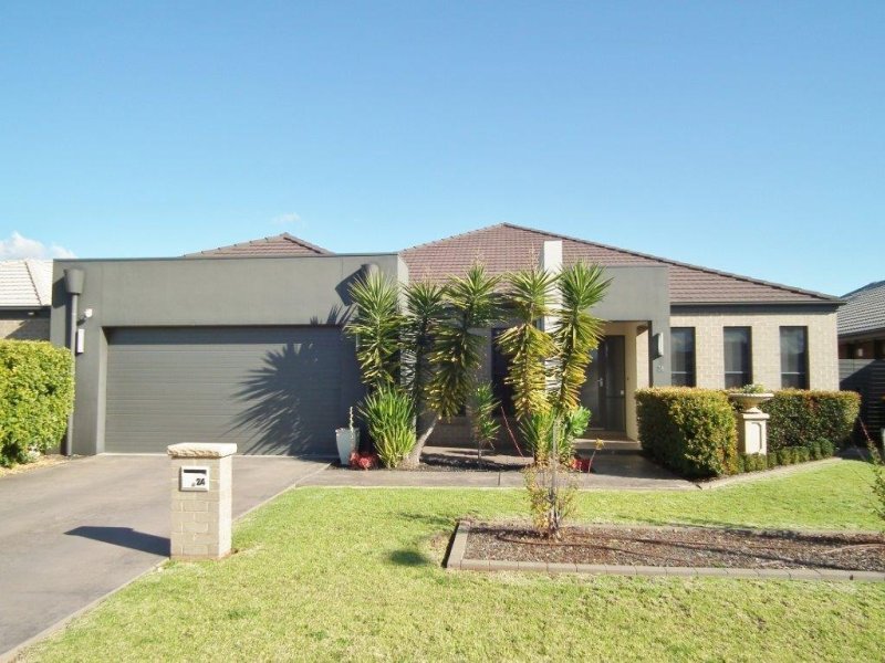 24 Calabria Road, Griffith, NSW 2680 - realestate.com.au