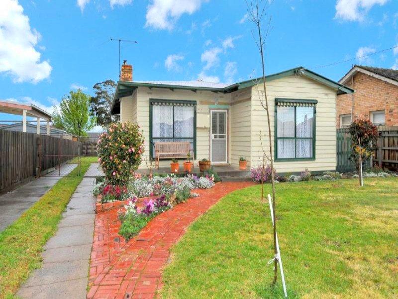 5 LAHINCH Street, Broadmeadows, Vic 3047 - Property Details