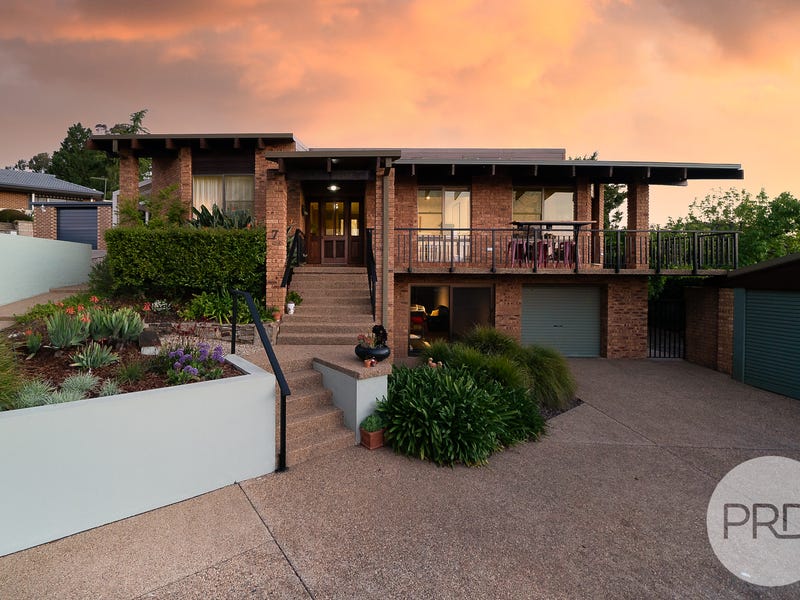 7 Jamie Place, Tolland, NSW 2650 - Property Details