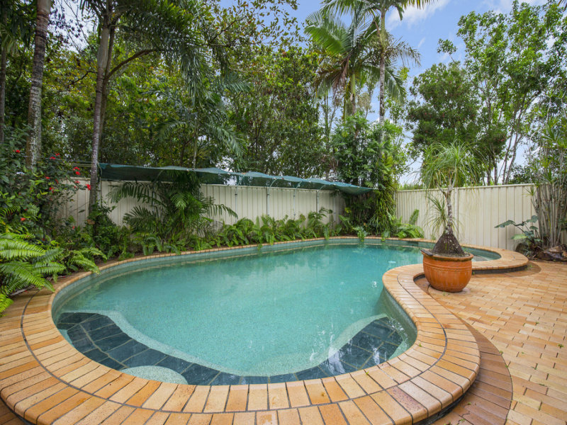 15 Forest Glen Drive, Mossman, Qld 4873 - Property Details