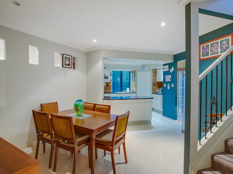 2 Downing St, Birkdale, Qld 4159 - Property Details