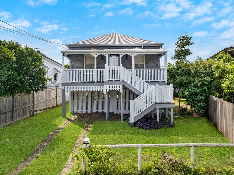 15 Southerden St, Sandgate, Qld 4017 - Property Details