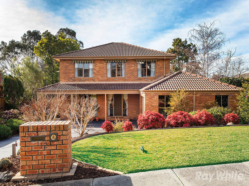 12 Rythdale Court, Glen Waverley, VIC 3150 - realestate.com.au