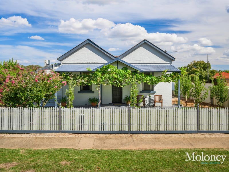 22 Albert Street, Corowa, NSW 2646 - Property Details