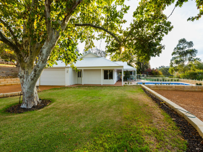 14 Scott Road, Kelmscott, WA 6111 - Property Details