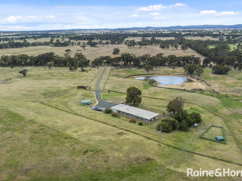 147 Racecourse Road, Redesdale, Vic 3444 - House for Sale - realestate ...