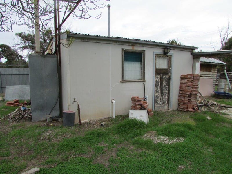 6 Byrne Street, Yaapeet, Vic 3424 - Property Details