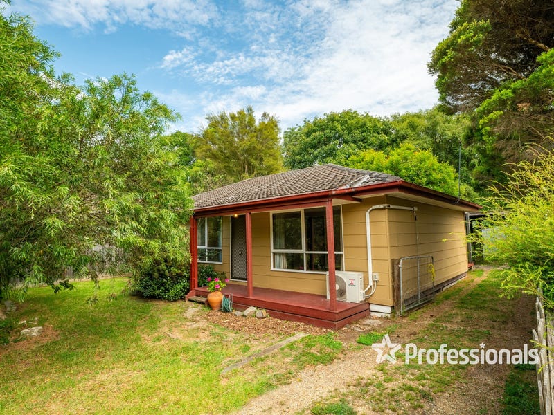 5 Ronald Grove, Millgrove, VIC 3799 - realestate.com.au