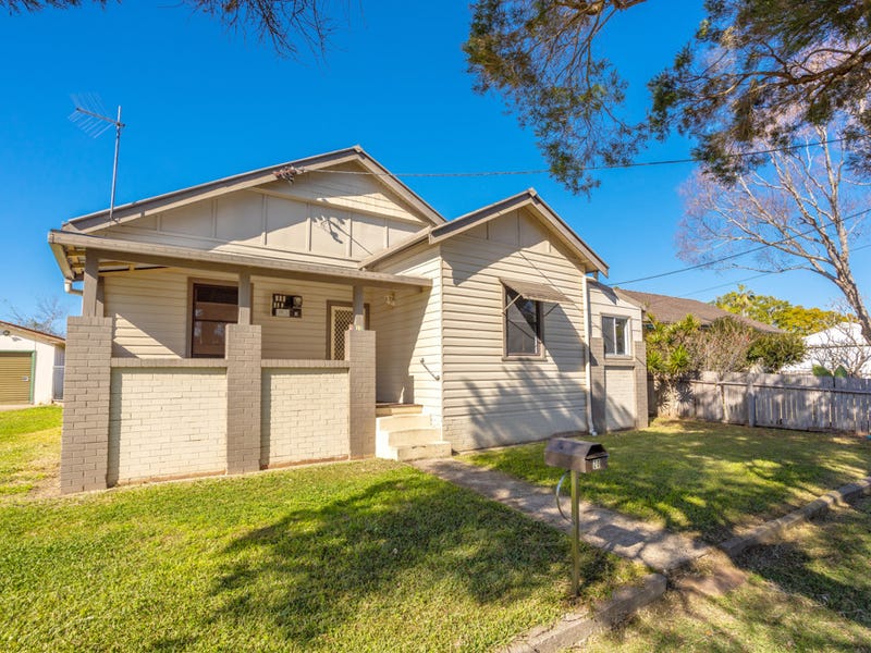 20 Beeton Parade, Taree, NSW 2430 - Property Details