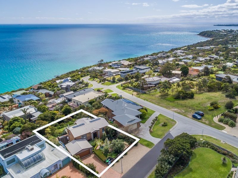 33 Pacific Terrace, Mount Martha, VIC 3934 - realestate.com.au